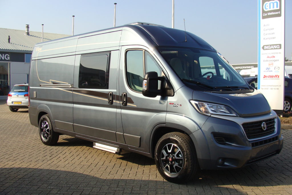 Camper VAN Carado Vlow 600 - Cor Melissant - camper, caravan en kampeer